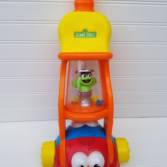 Sesame Street | Toys | Vtg Sesame Street Kids Push N Play Vacuum Toy ...